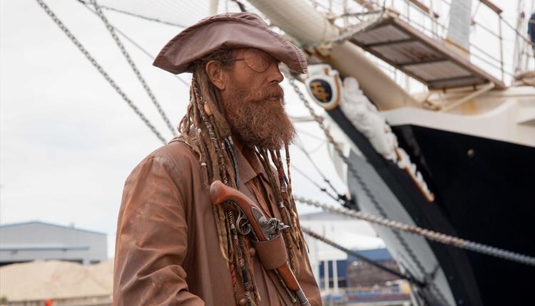 Harry Paye Pirate Day - morebus